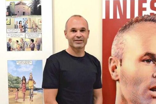 Spanish soccer star makes cameo at embassy manga exhibit in Tokyo - The ...