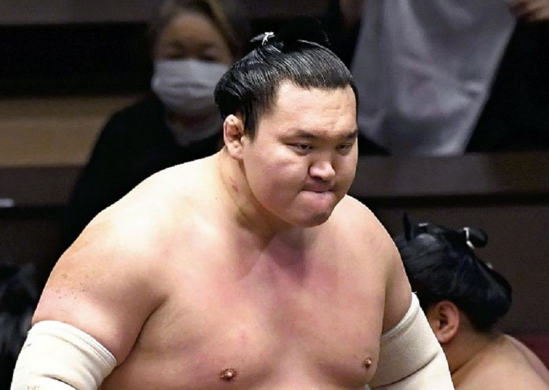 Hakuho pulls out of Spring tourney - The Japan News
