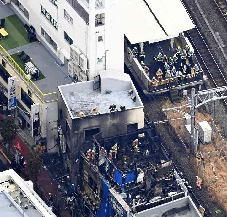 Fire near Omori Station Suspends JR Service; 58,000 People Affected ...